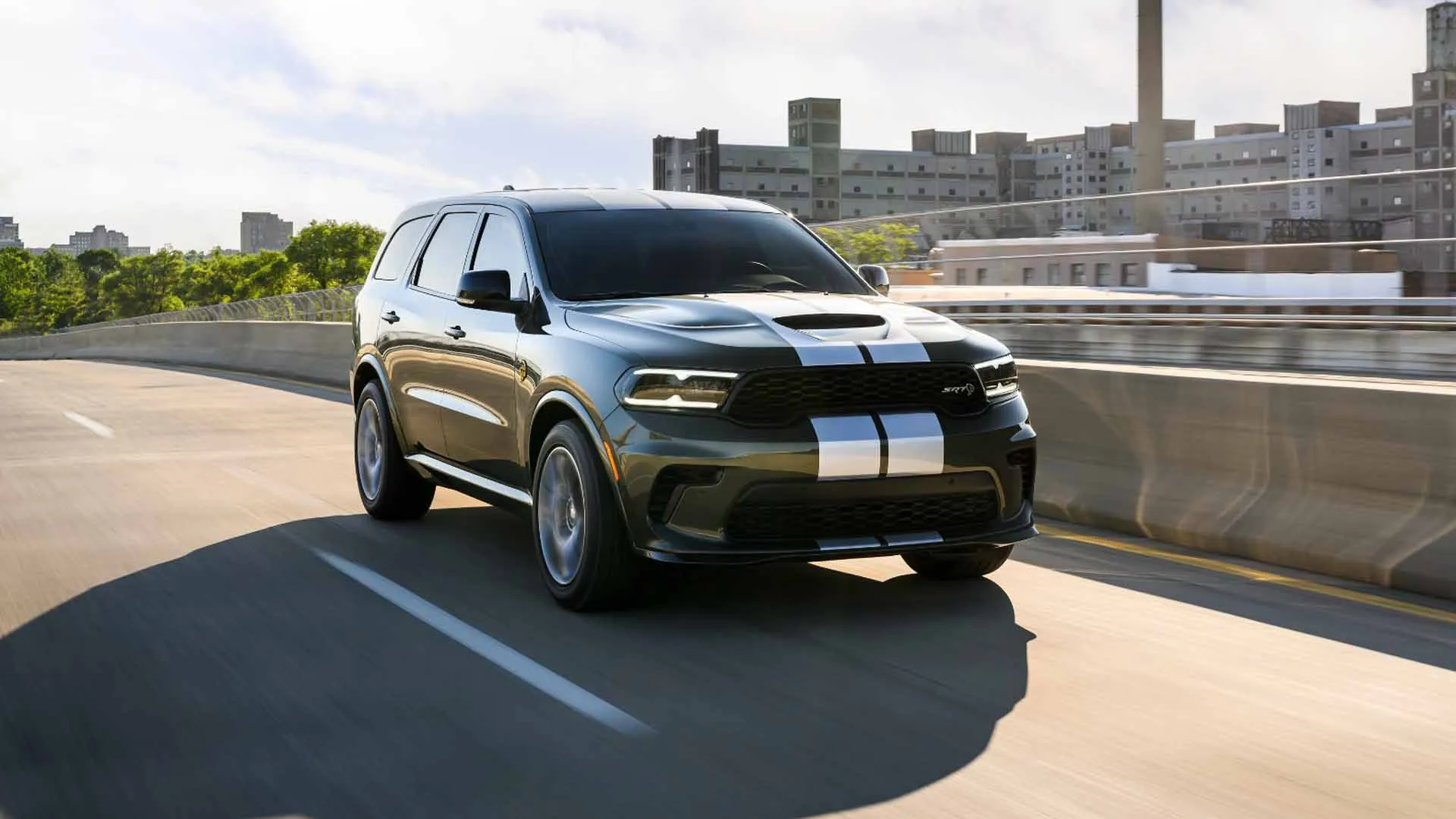 Dodge SRT Hellcat returns as most powerful gas SUV at 710 horsepower ...